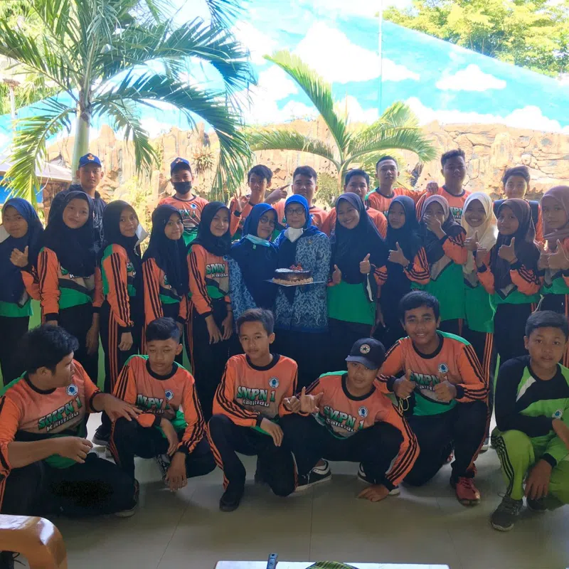 HeyLink.me | 9F ni bre